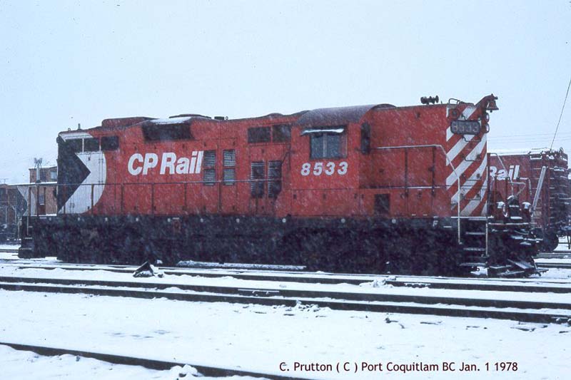 GP9 8533